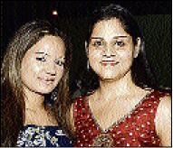 Mina Mistry's Instagram, Twitter & Facebook on IDCrawl